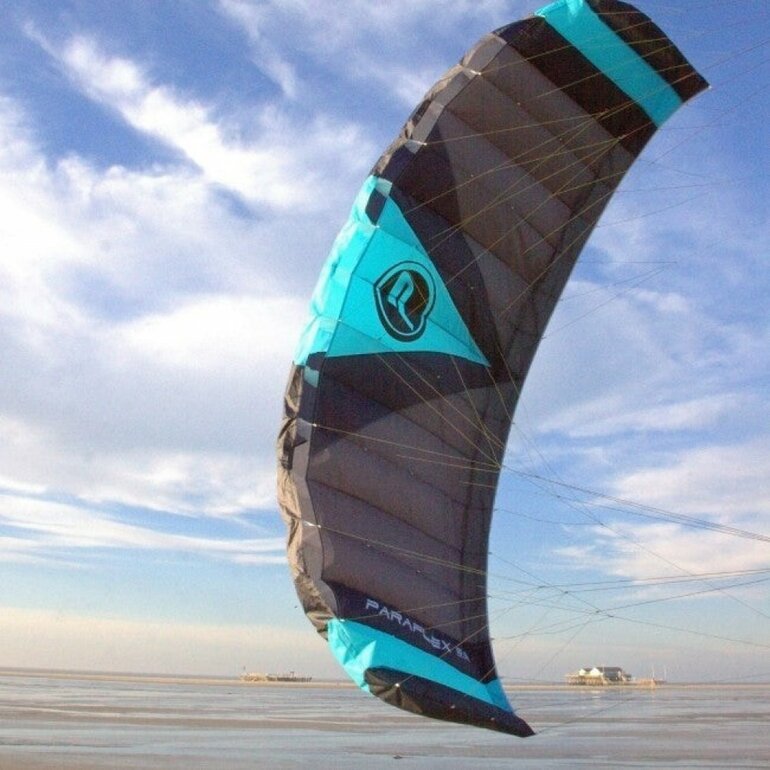 Paraflex-Quad - Vliegerbedrijf 'de Paddestoel'